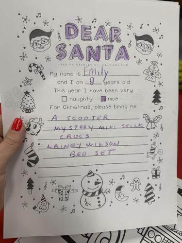 Letters to Santa from Niagara delivered to the North Pole