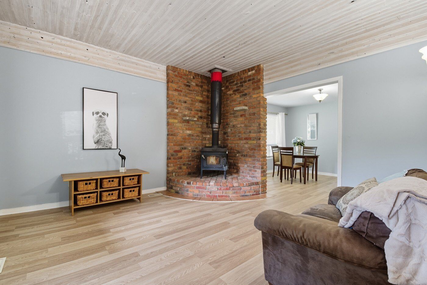 ‘Cute as a button’: St. Catharines bungalow listed at $375K