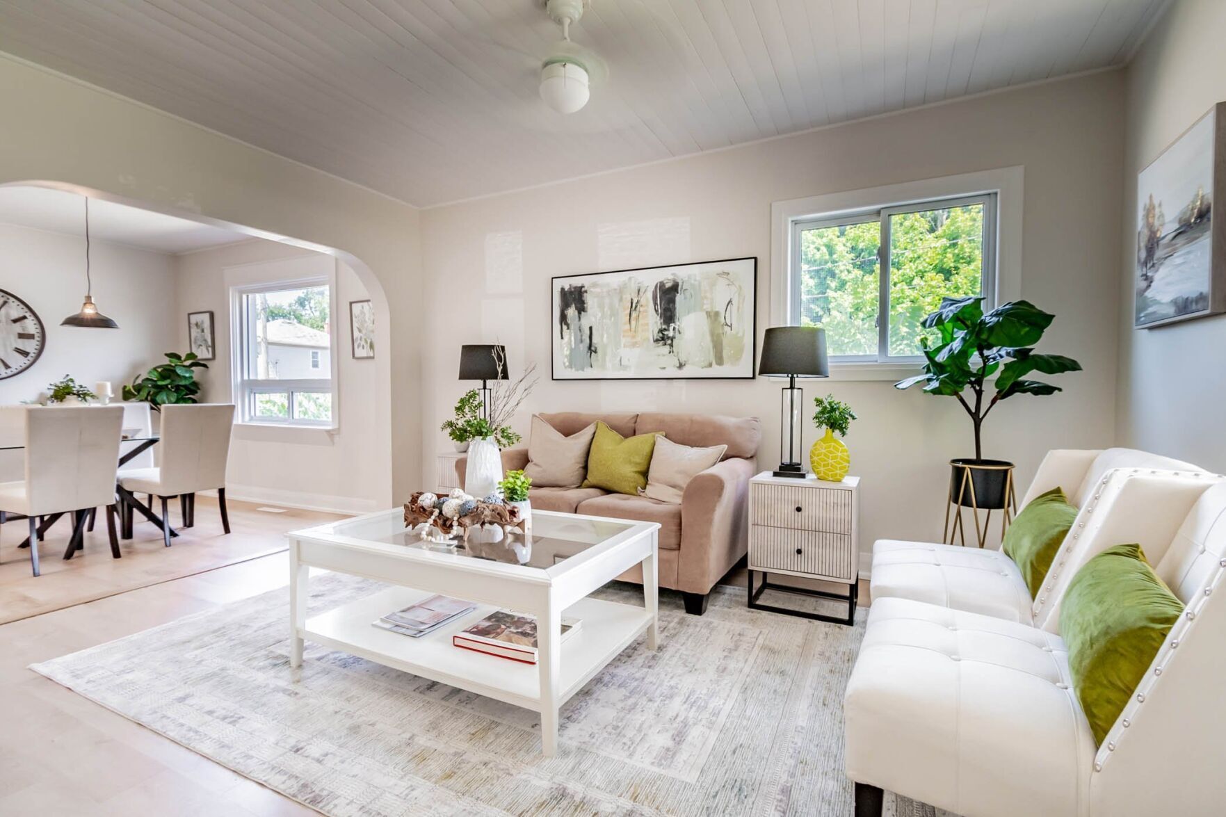 Corner charm: $395K Welland home with move-in ready appeal