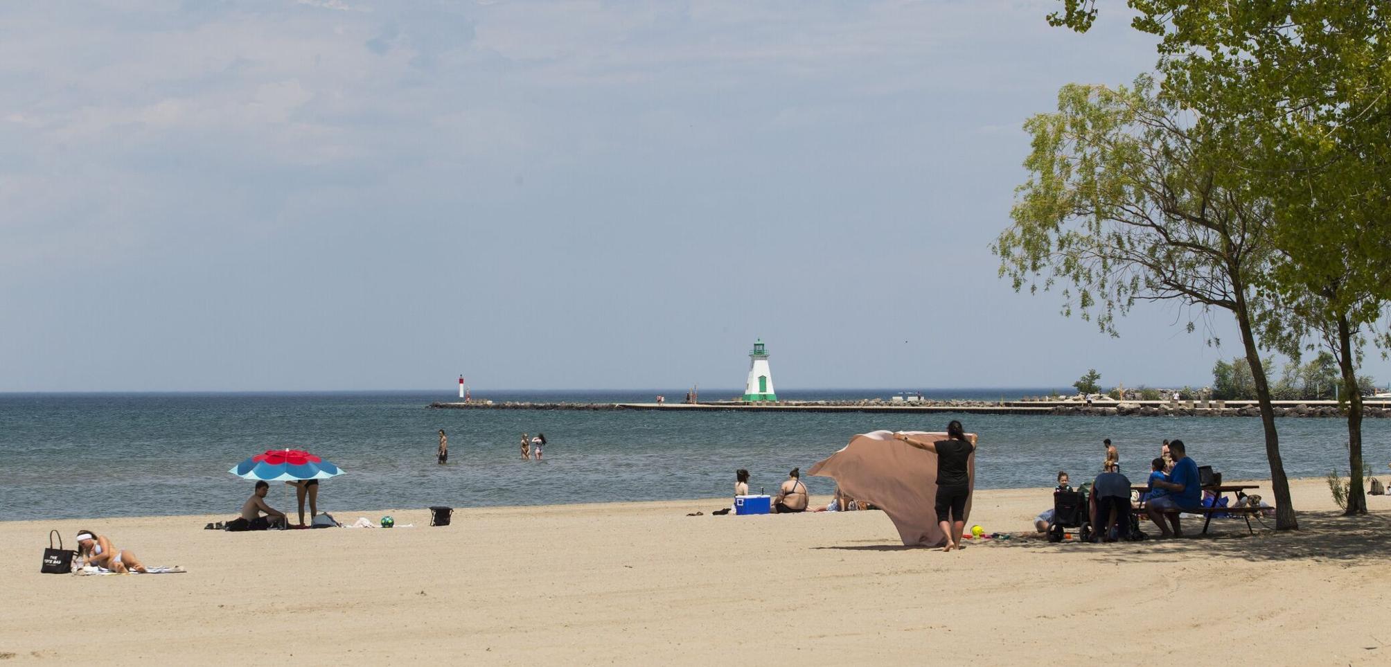 Photos: Beach weather returns to Niagara