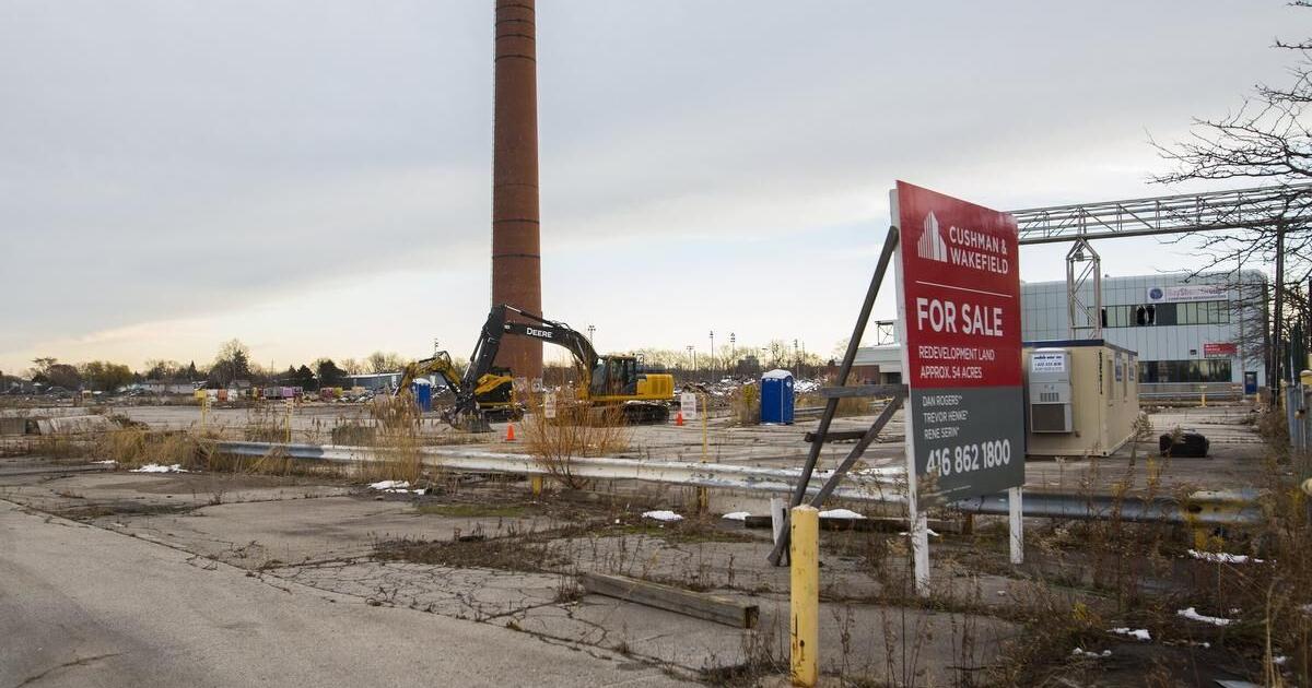 Charges laid for GM smokestack demolition