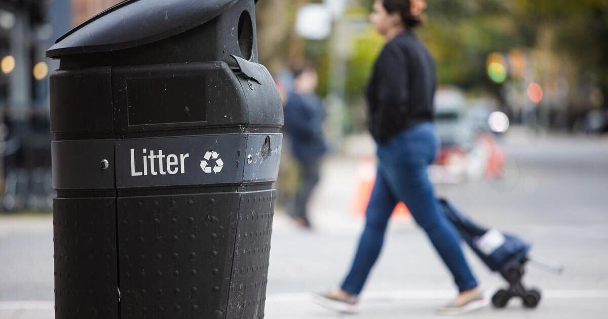 Is the famous symbol for recycling misleading us?