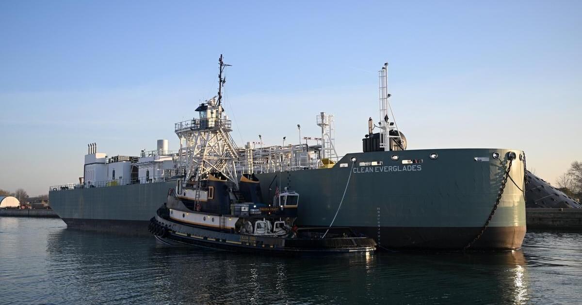 Photos: Liquid natural gas barge stops in Port Colborne