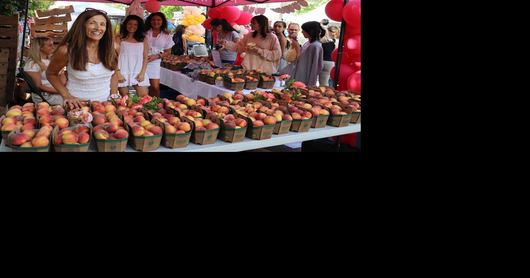 NOTL holds a peach of a festival