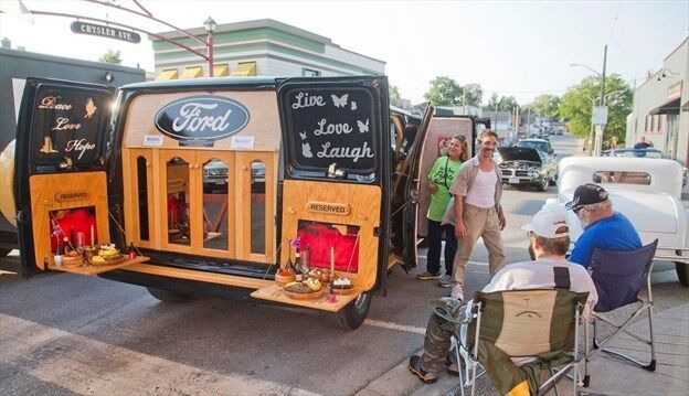 Photos: Queen Street car show shines