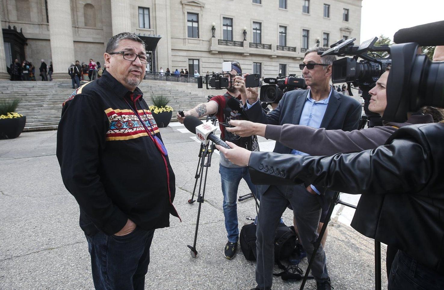 Lights back on for First Nation in Manitoba, but frozen water poses new ...