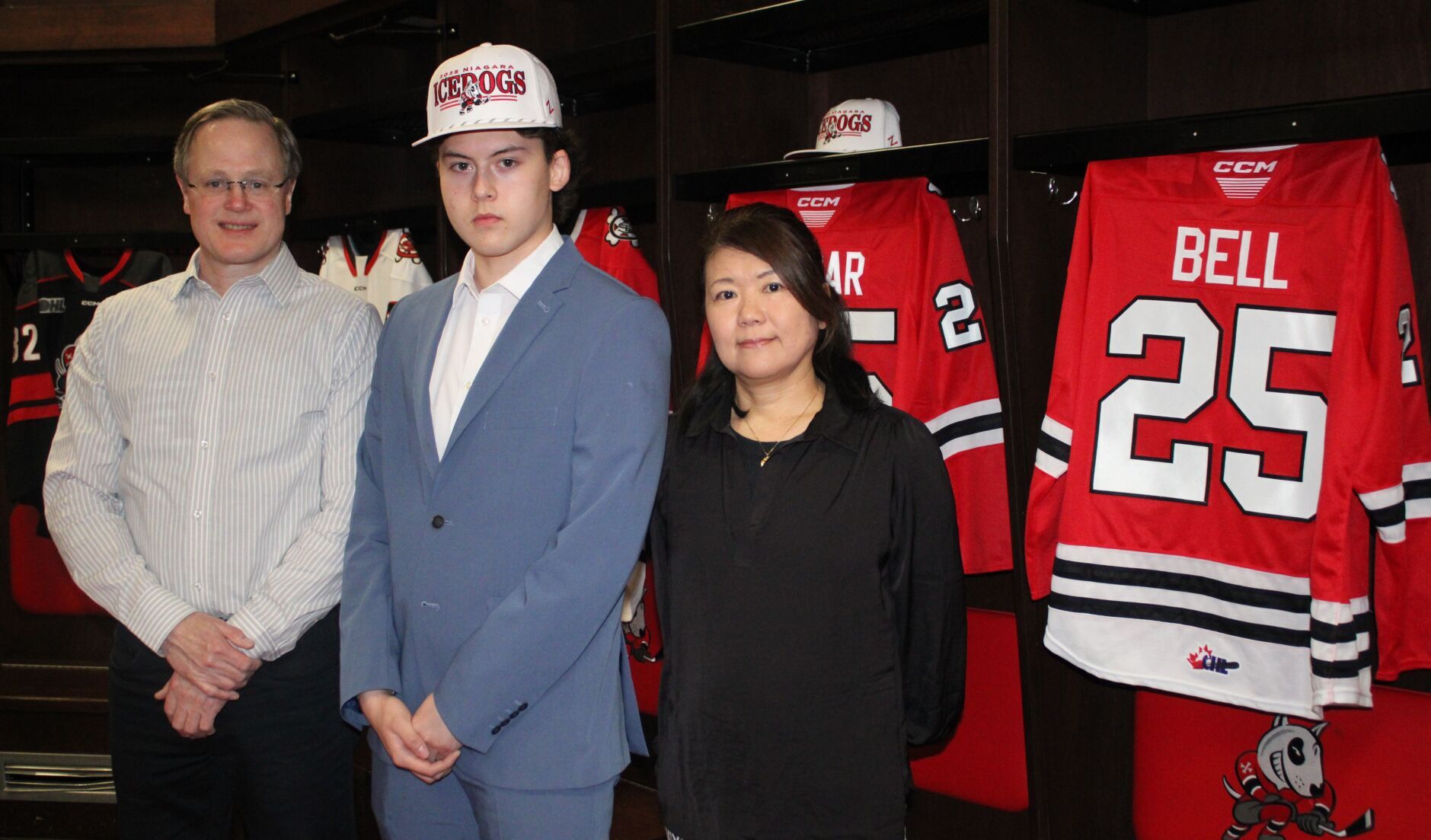 Niagara IceDogs select 16 players in OHL draft