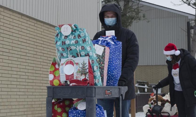 The RAFT delivers Christmas to Niagara Regional Housing residents in St ...