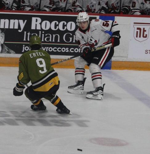 IceDogs can't muster enough offence against Battalion