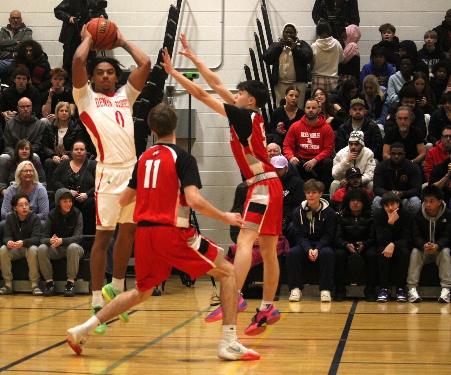 Denis Morris tops Governor Simcoe in championship final