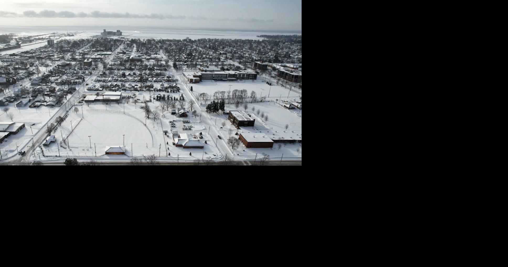 Photos: Niagara after the snowstorm