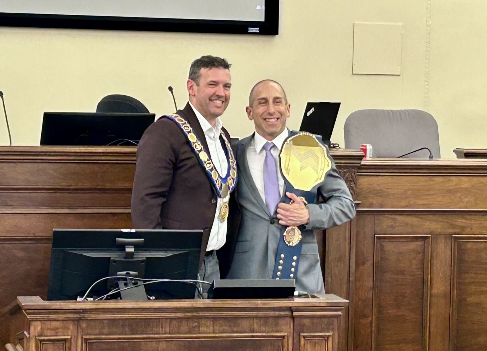 Marty Mako sworn in as St. Catharines city councillor