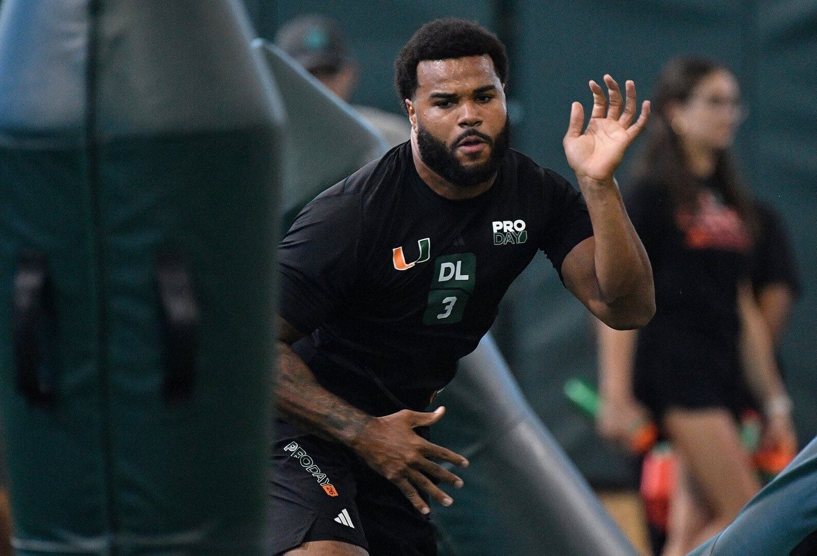 Los Angeles Chargers take Canadian Mesidor in first round of NFL draft