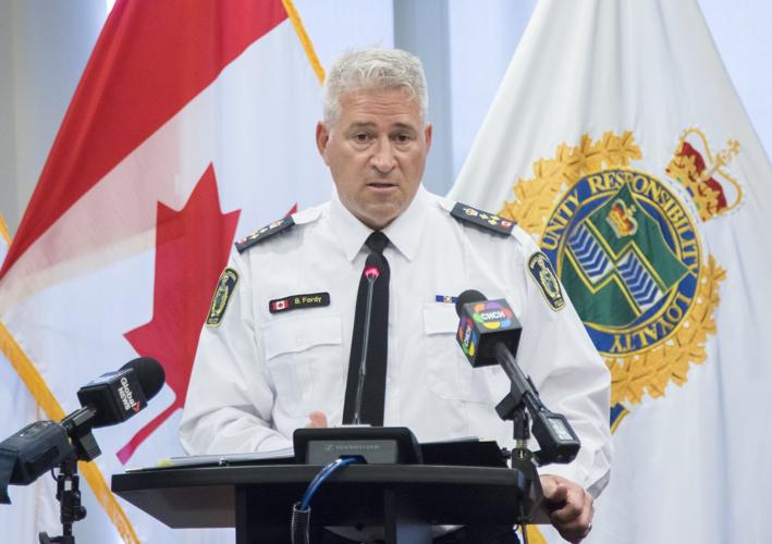 Niagara police to hold consultations on body cameras