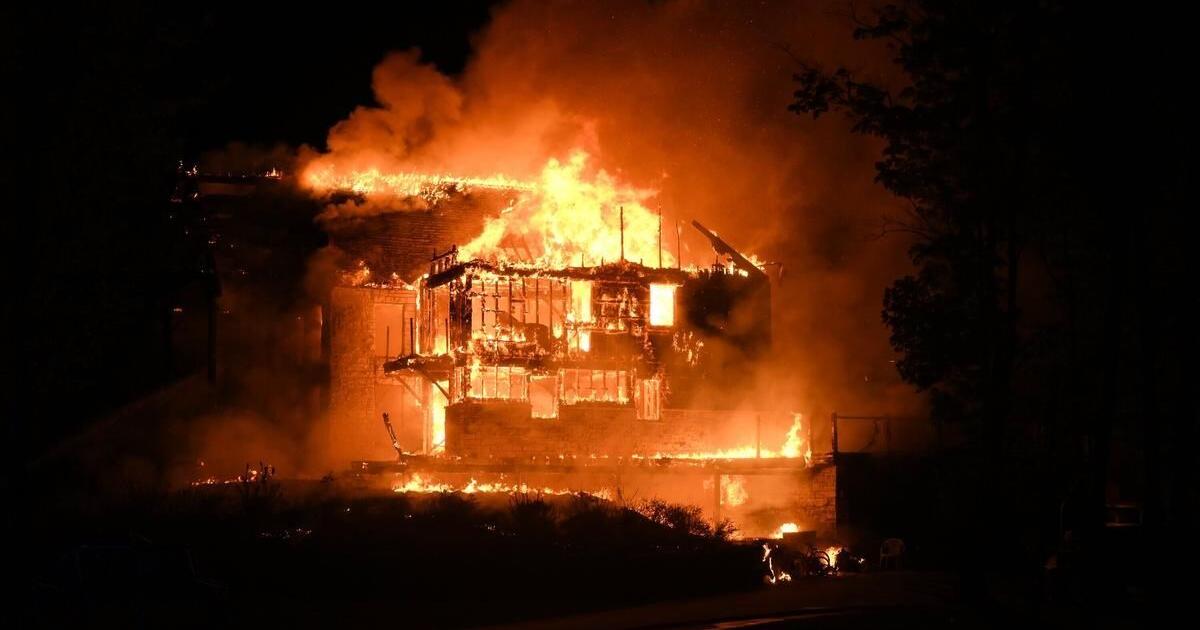 Family of six safely escapes fire that destroys their Port Colborne ...