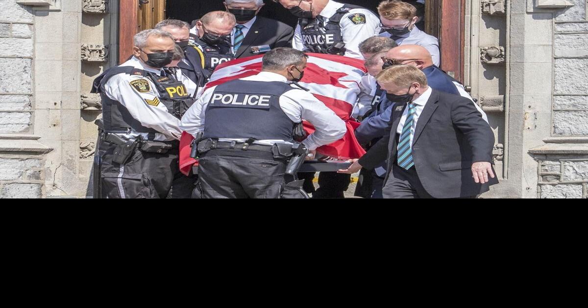 Niagara Regional Police give final salute to respected union president ...