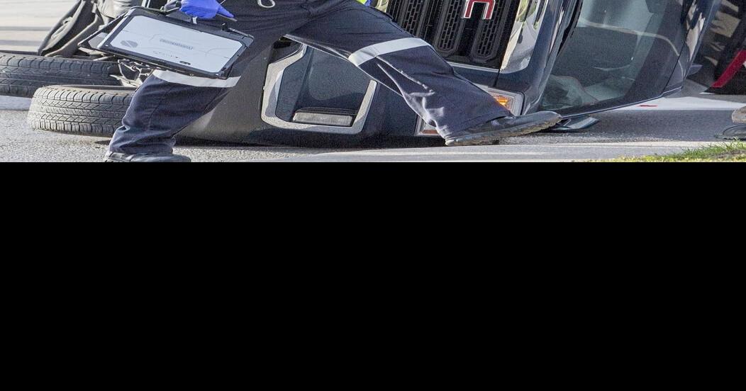 34 Niagara paramedics in isolation as COVID-19 cases increase