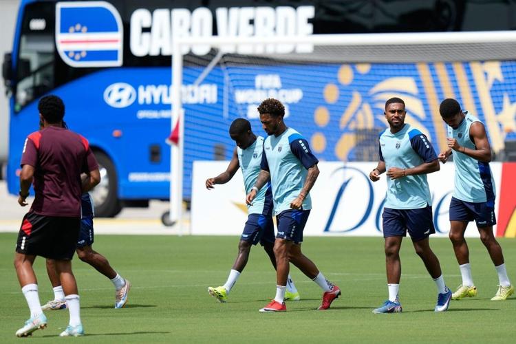 Lionel Messi and Argentina await Cape Verde in the round of 32 at the ...