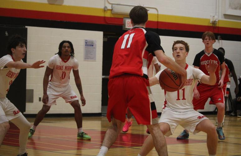 Denis Morris tops Governor Simcoe in championship final