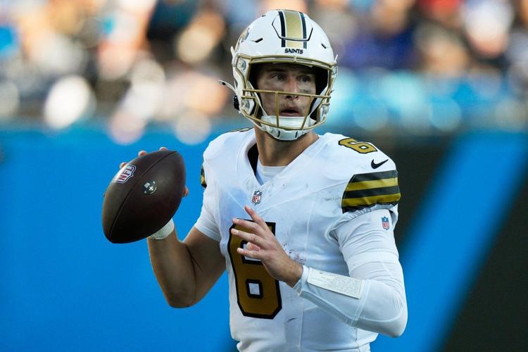 Rookie Tyler Shough throws for 2 TDs to earn first win as Saints defeat ...