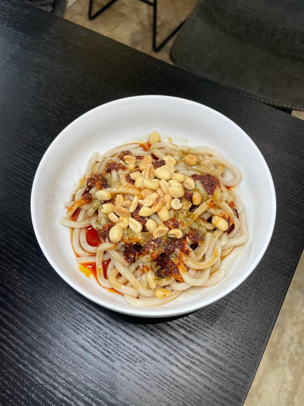 Chengdu Noodles in Niagara Falls offers rich Sichuan flavour