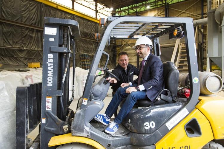 Feds pitch in $5.2M for Port Weller Dry Docks Terminal Project