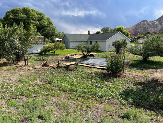 UPDATED: Southern Utah home loses roof to high winds, initially ...