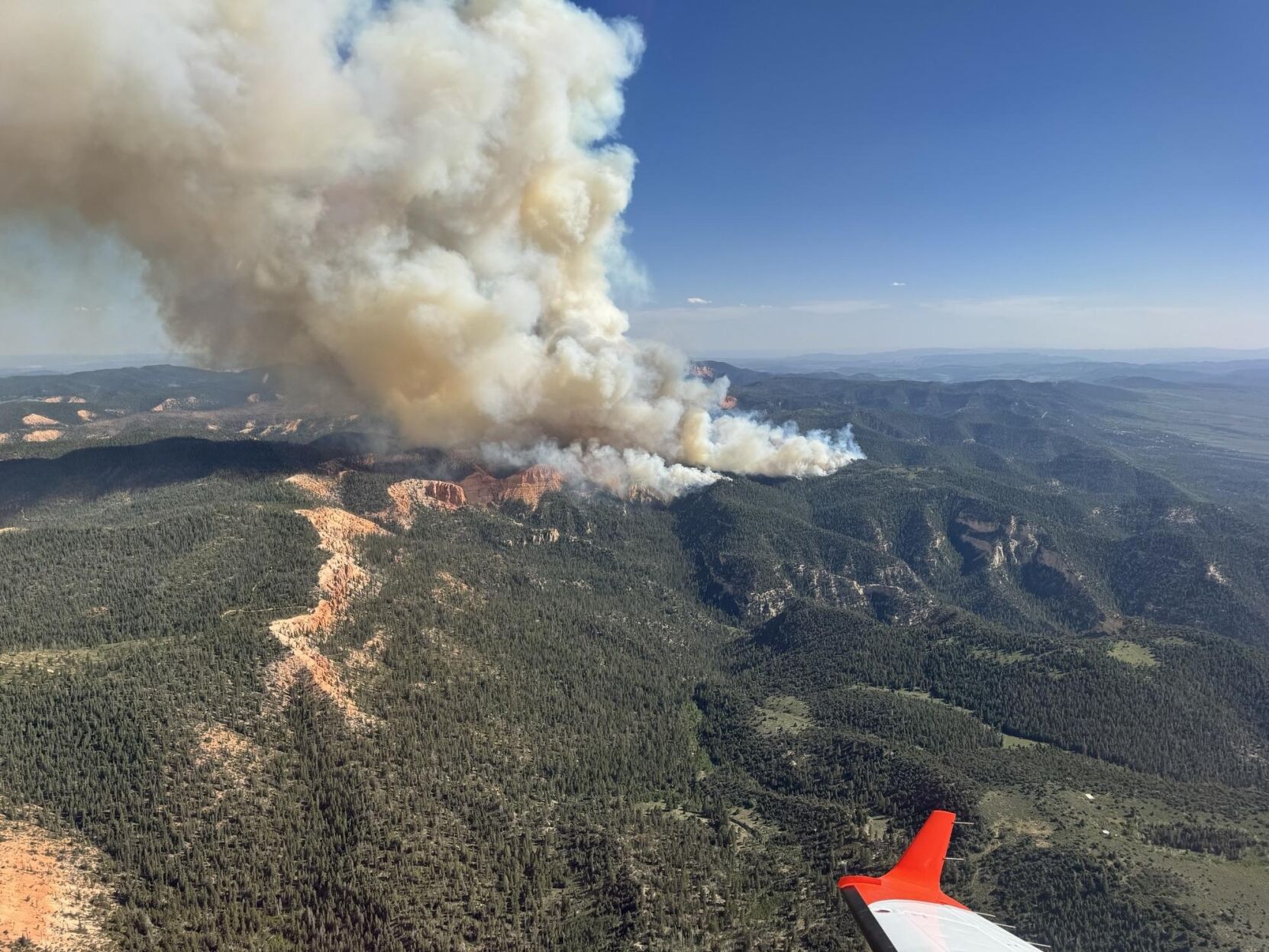 Southern Utah wildfire burning west of Bryce Canyon grows to 4,704 ...