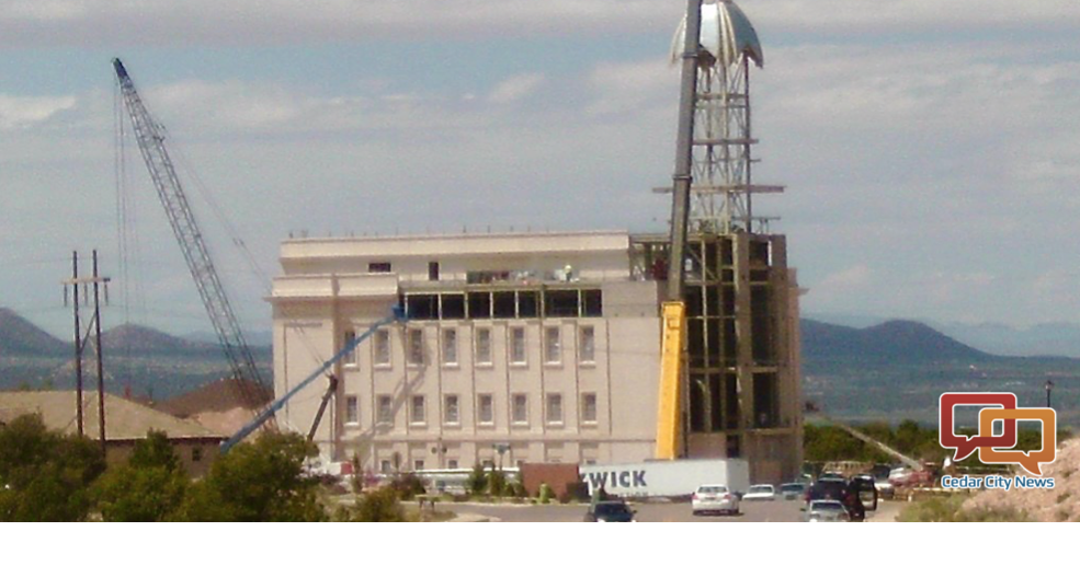 Here comes the steeple: LDS temple gets new top | Life | stgeorgeutah.com