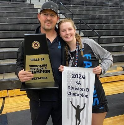 3A girls wrestling: Canyon View wins divisional, 25 wrestlers qualify for state | Local News ...