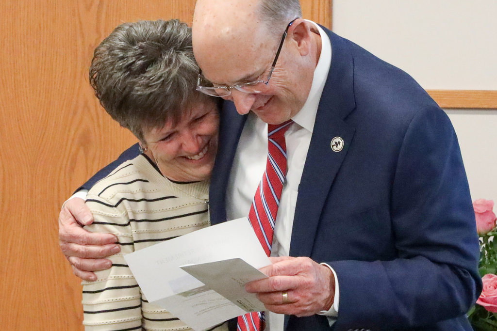 Eric Schmutz retires as CEO of State Bank of Southern Utah | News ...