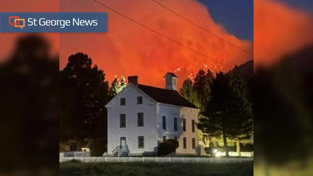 At least 12 Pine Valley homes lost as Forsyth Fire reaches town | Flood And Fire | stgeorgeutah.com