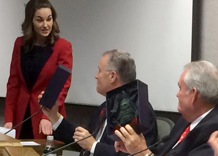 Council chambers swells with welcomes, farewells | News | stgeorgeutah.com