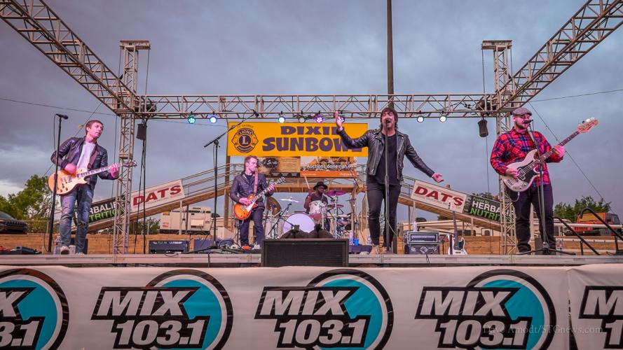 Hey there, Plain White T’s: Fans fill Sunbowl, rock to ‘Rhythm of Love ...