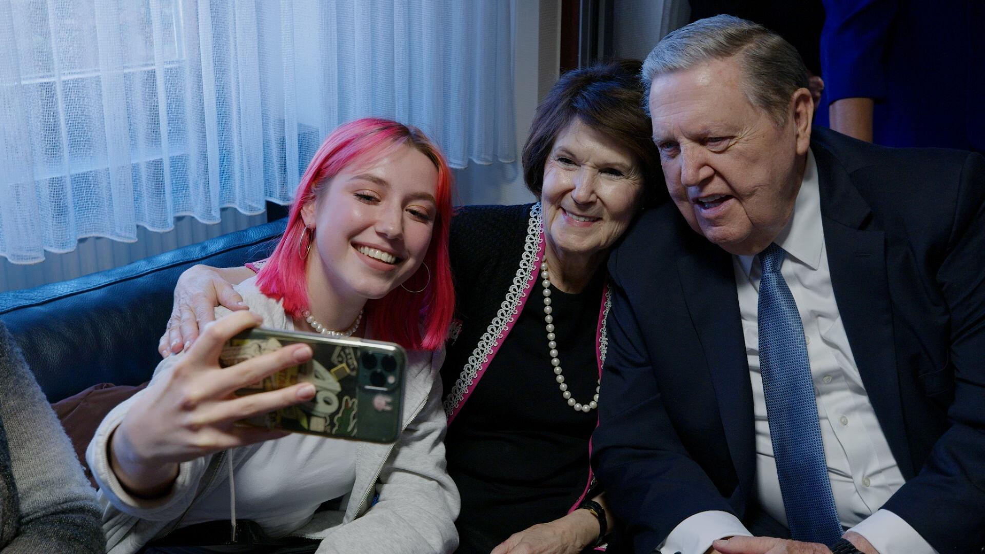 Patricia Terry Holland, wife of Latter-day Saint apostle, dies at 81 ...