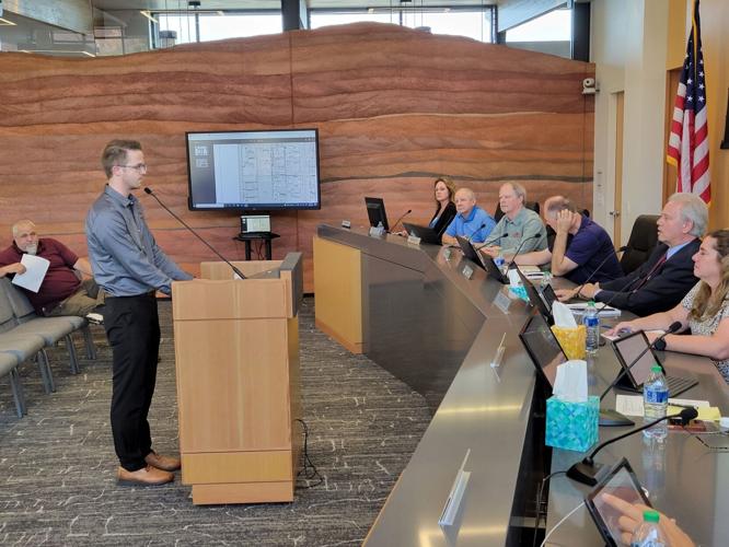 Ivins having a 4-year itch over its fire department marriage with Santa ...