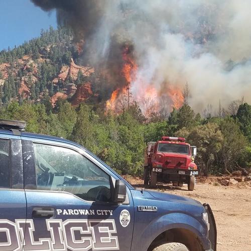 Crews continuing to battle Dry Canyon fire near Parowan, motorists ...