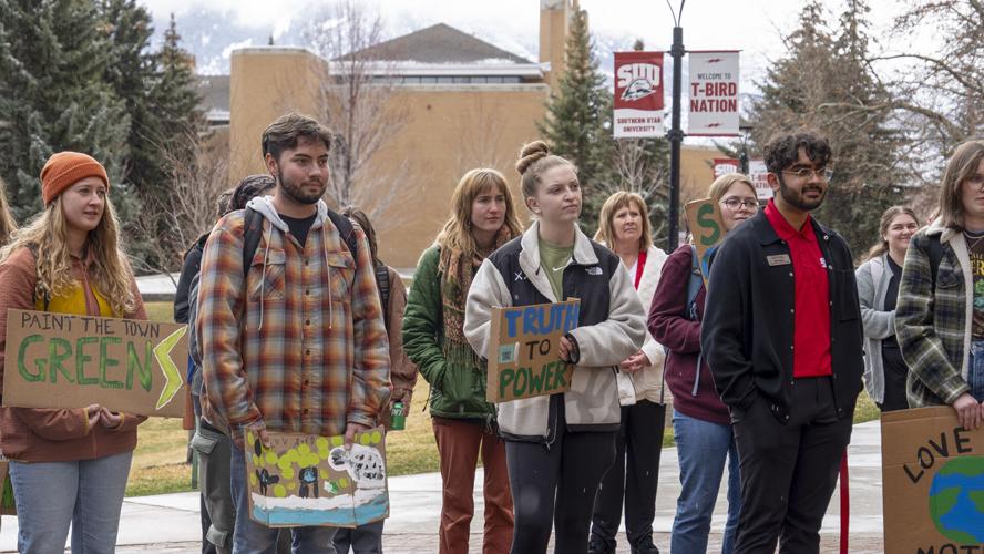 ‘A human issue’: SUU students brave weather to rally for campus ...