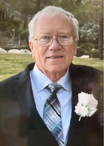 William Maxwell | Obituaries | stgeorgeutah.com