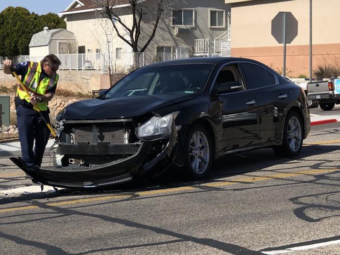 Improper U-turn leads to two-vehicle collision, minor injuries | Local ...