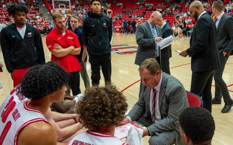 Matadors’ physical play tames Trailblazers; Utah Tech men now 5-5 ...