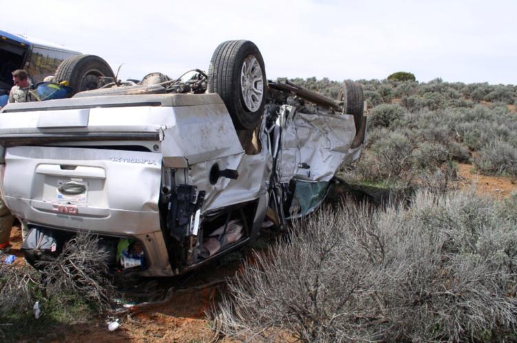 Tour bus T-bones SUV; 3 flown to DRMC | Local News | stgeorgeutah.com