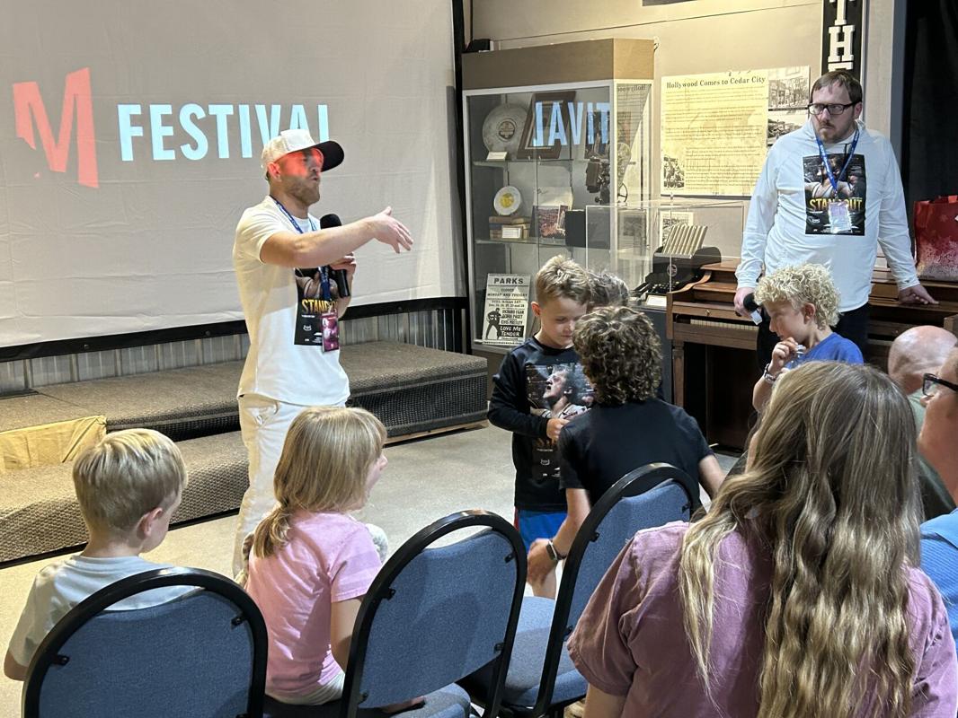 'Standout' wrestler Ben Kjar shares message of kindness, resilience in ...