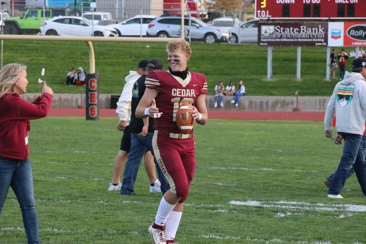 Cedar High seniors, supporters join in bringing lights to iconic ‘C’ on ...