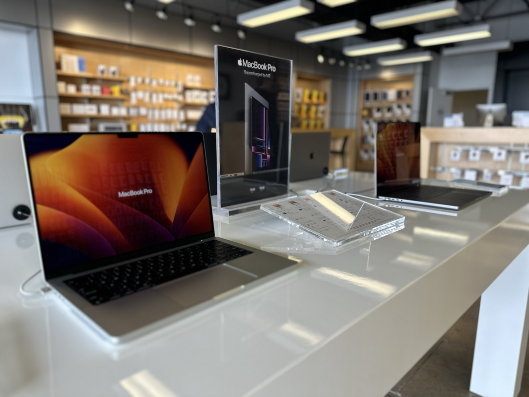 Southern Utah’s one-stop Apple shop, Express Tech celebrates grand ...