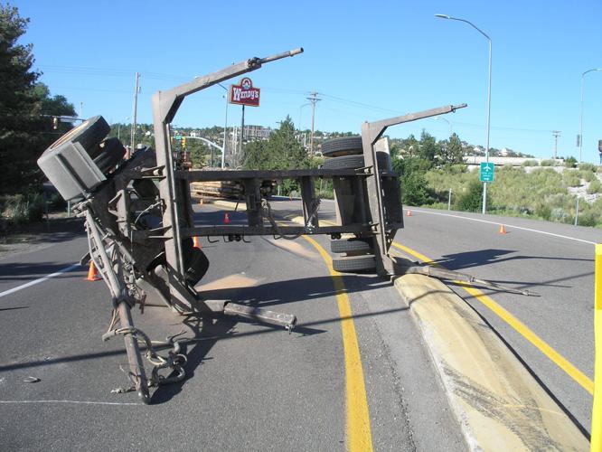 Log truck loses load; blocks on ramp and off ramp in Cedar City | News ...