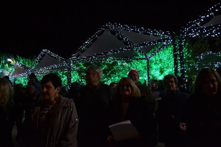 Town square lighting sparkles with good cheer, Christmas spirit | News ...