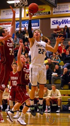 Thunder blast past Cedar with big fourth quarter | Cedar City ...