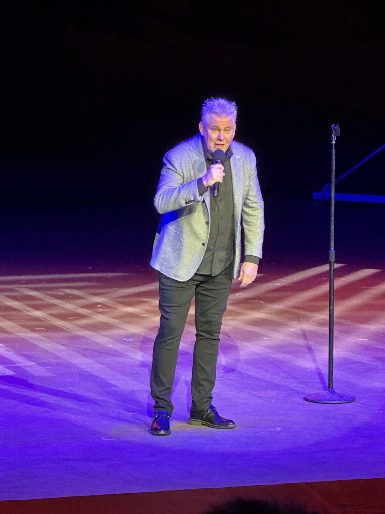 Review: Comedian Brian Regan dishes ‘clean’ laughs at Tuacahn | Local ...