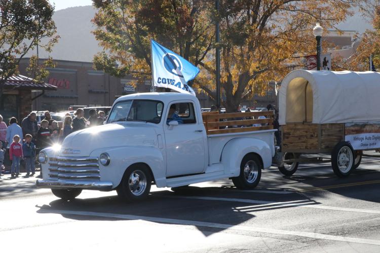 Photo gallery: Hundreds of sheep parade down Main Street at annual ...